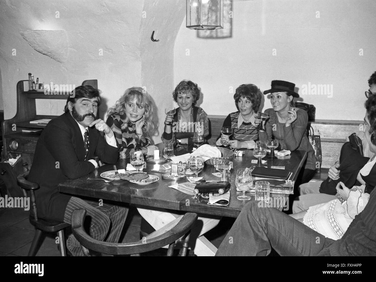 Porträt der männer Black and White Stock Photos & Images - Alamy