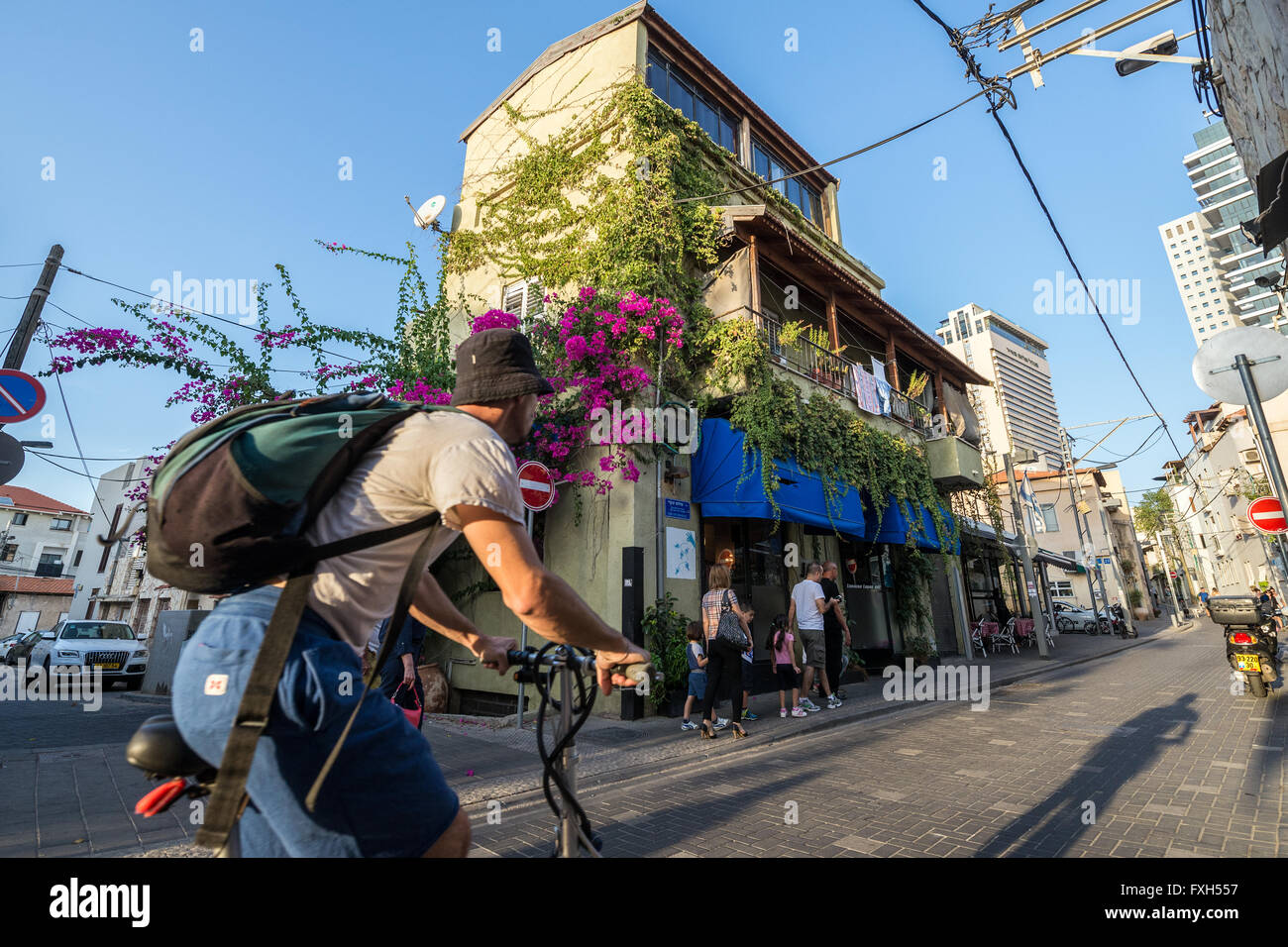Tel aviv israel shabazi street hi-res stock photography and images - Alamy