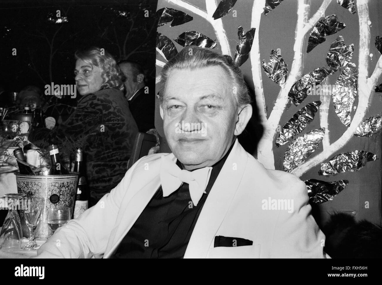 Der deutsche Komponist Michael Jary bei der Soiree der Stars am 30.01. ...