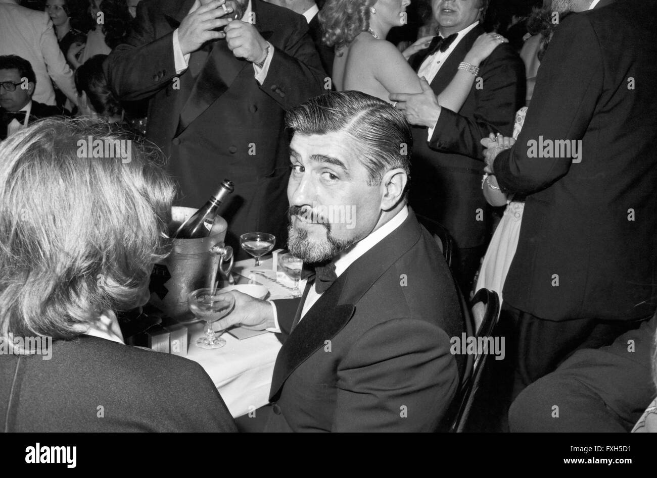 Mario adorf 1976 hi-res stock photography and images - Alamy