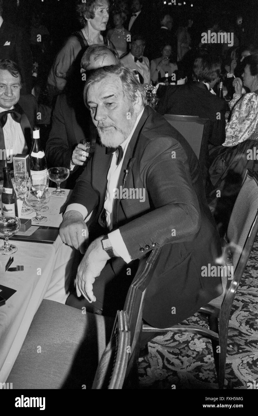 Der deutsche Regisseur Bernhard Wicki beim Deutschen Filmball am 15.01. ...