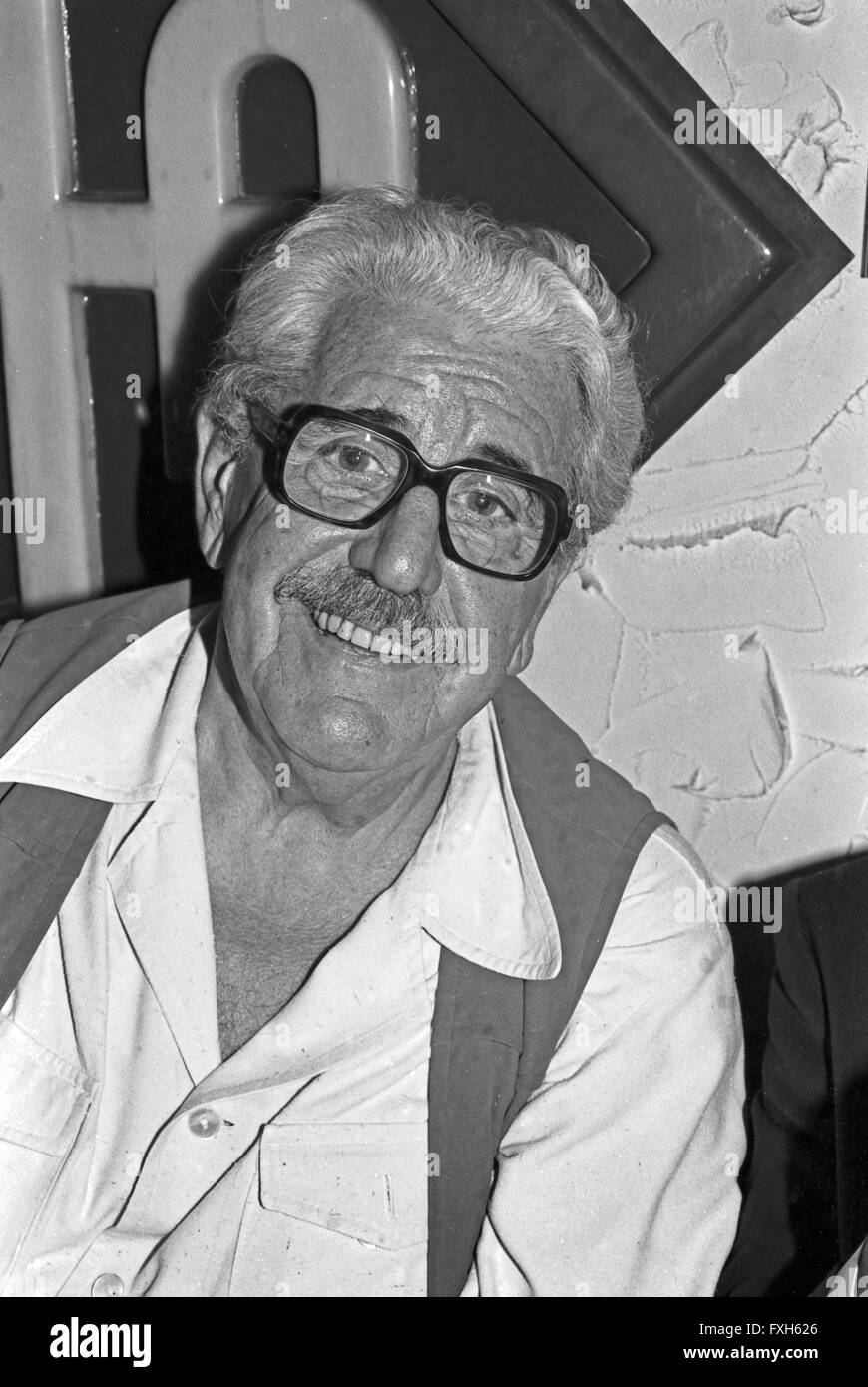 Der Kölner Schauspieler Willy Millowitsch beim Kneip Stammtisch im ...