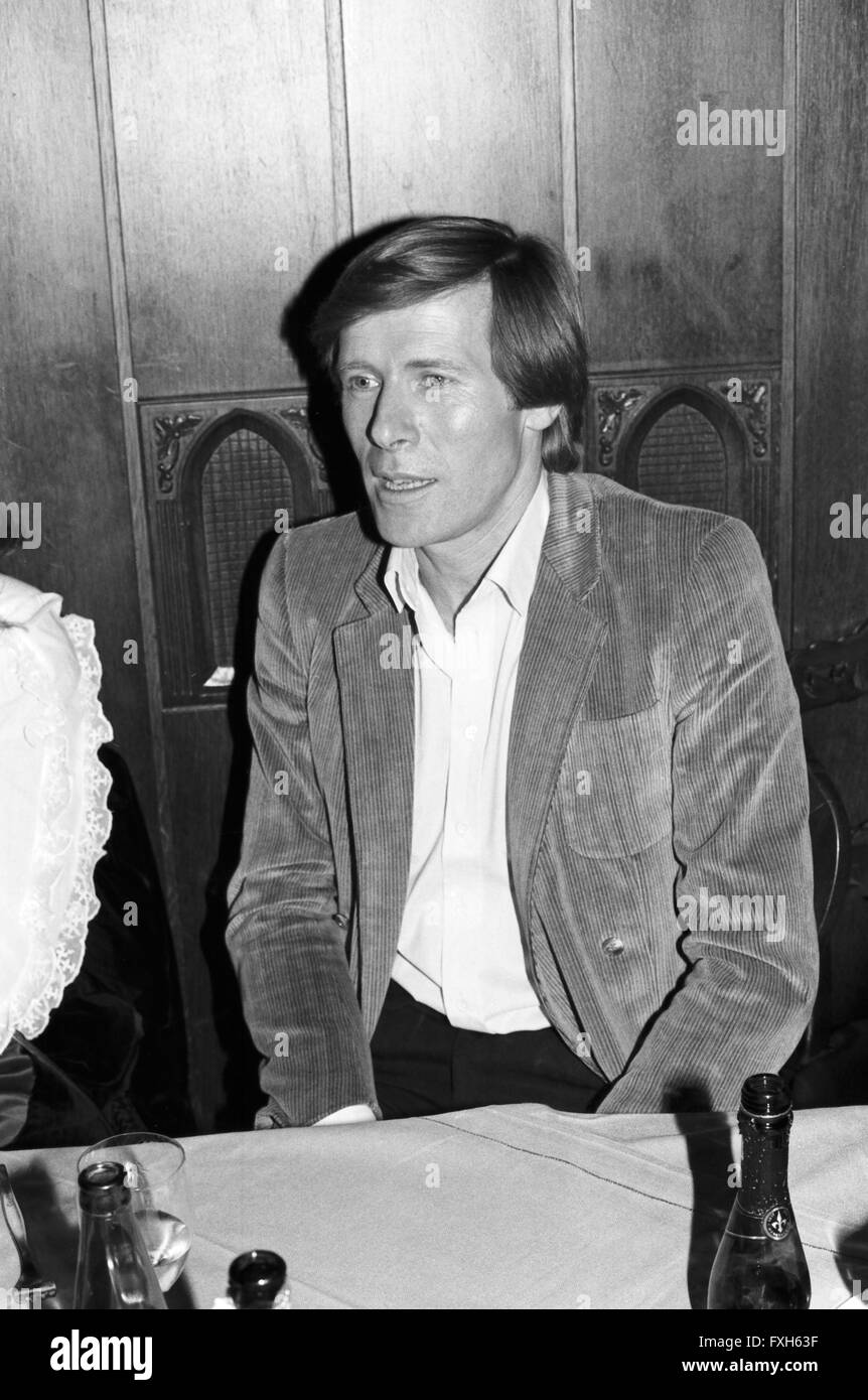 Der deutsche Schauspieler Horst Janson bei der Premierenfeier des ...