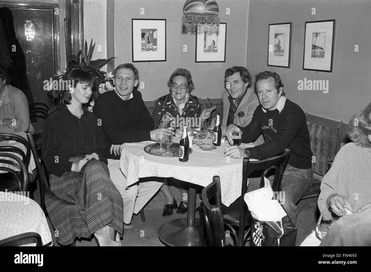 Schauspieler Arthur Brauss, Harald Leipnitz, Ingrid Weis und Michael ...