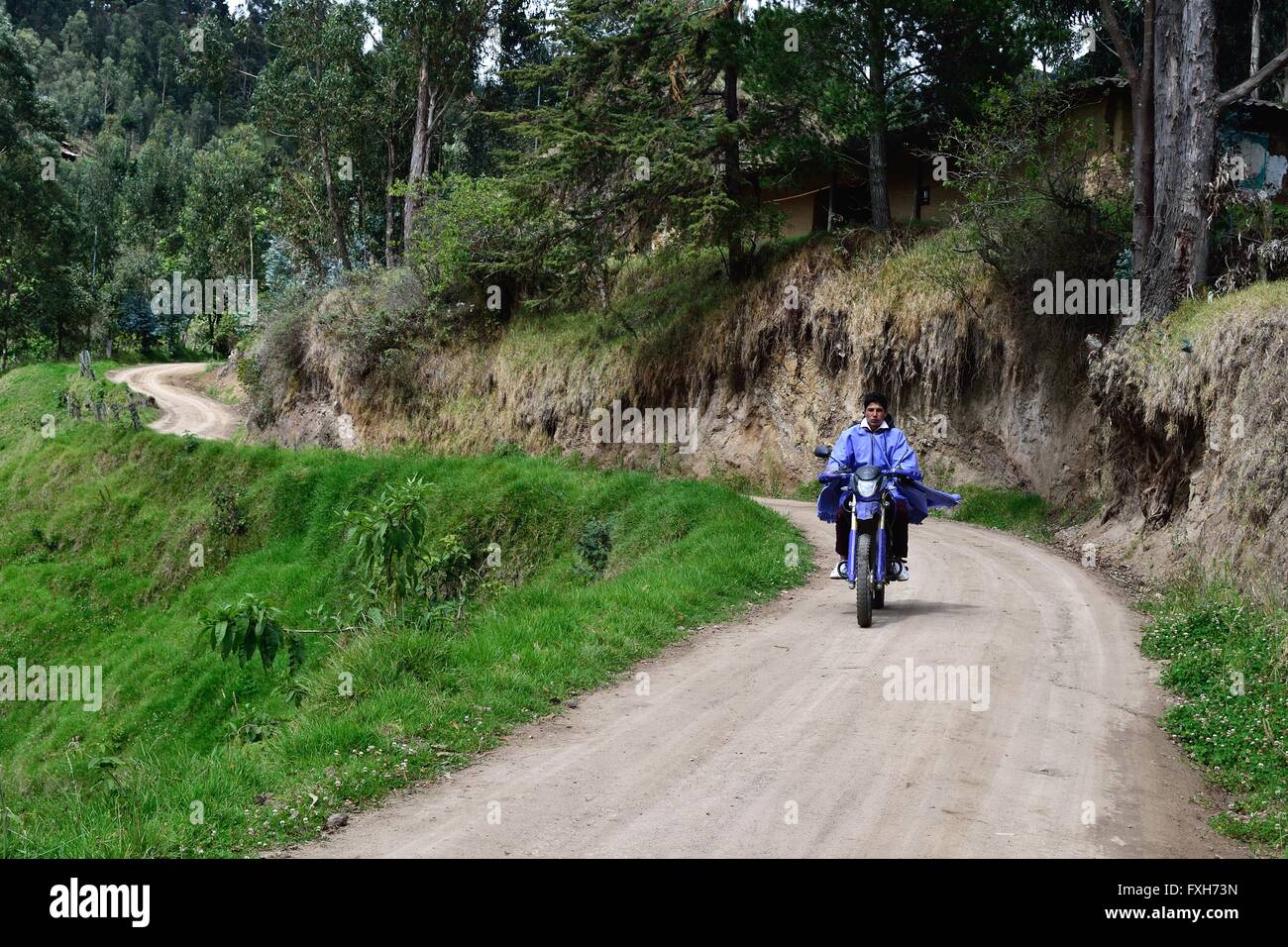 Road Pulun to Sapalache " Las Huaringas " - HUANCABAMBA.. Department of ...