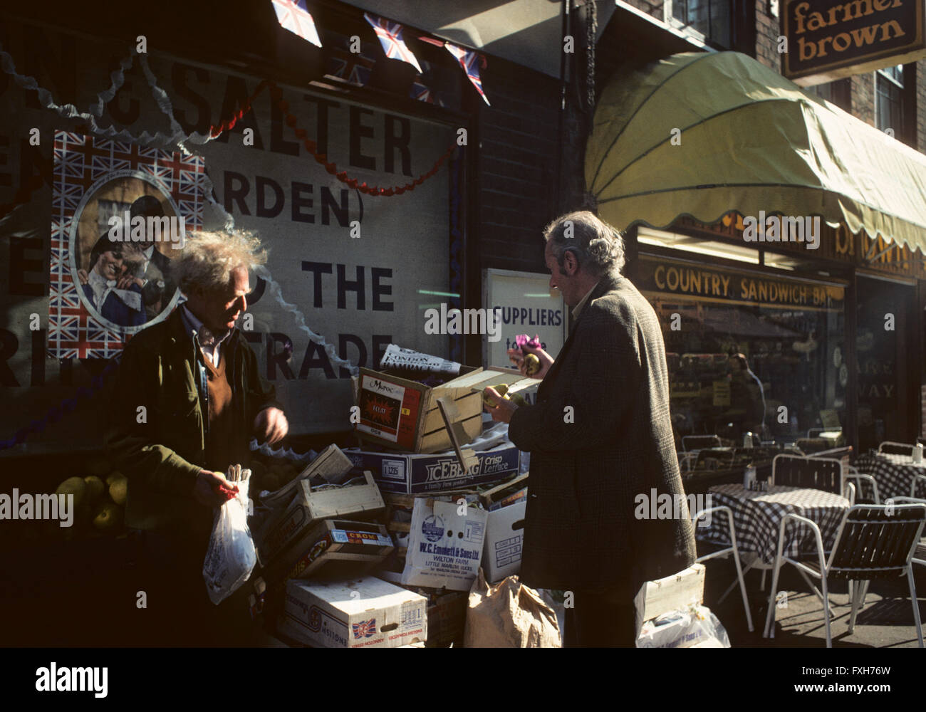 1980s uk poverty hi-res stock photography and images - Alamy