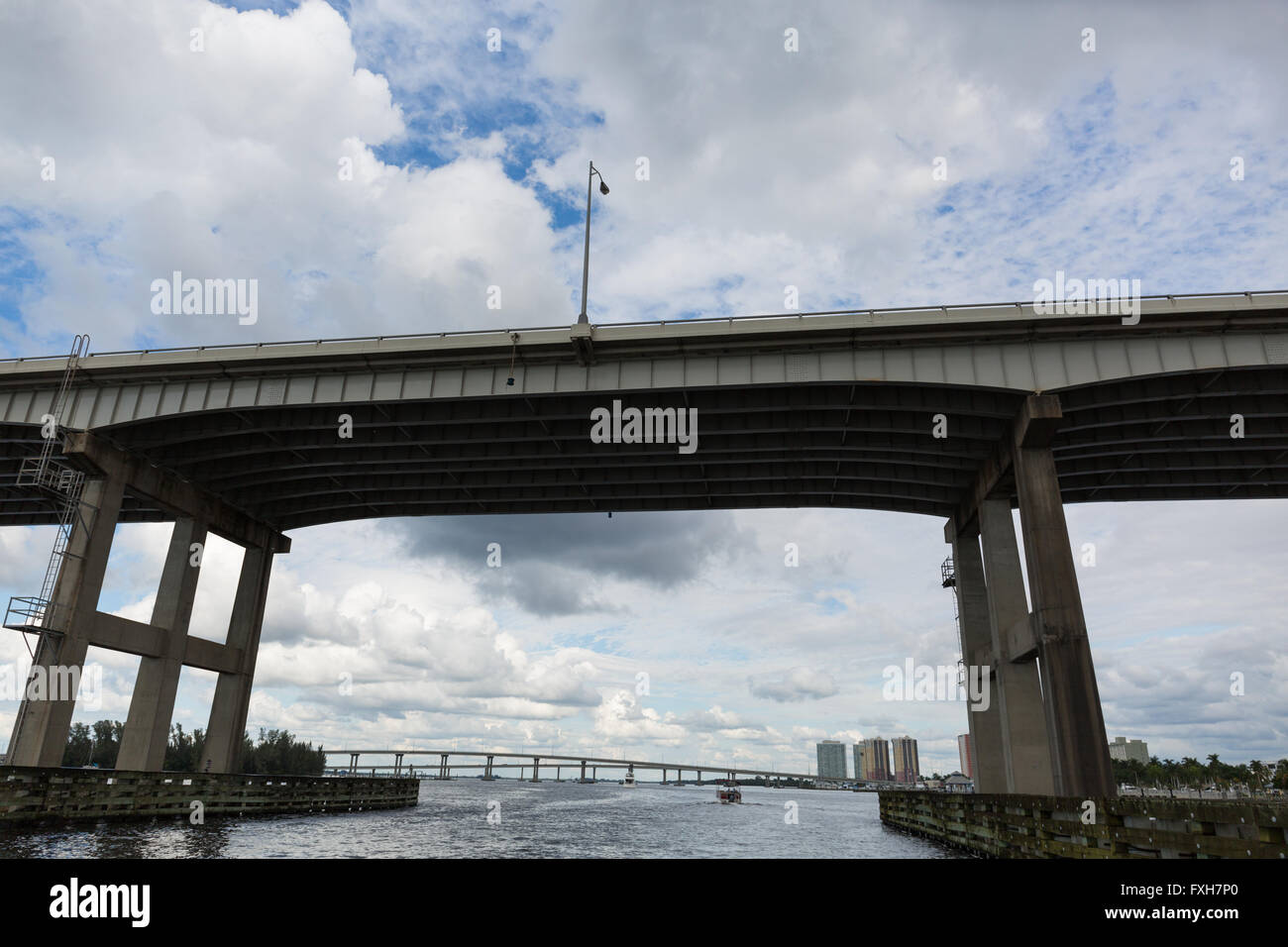 Fort myers bridge hi-res stock photography and images - Alamy