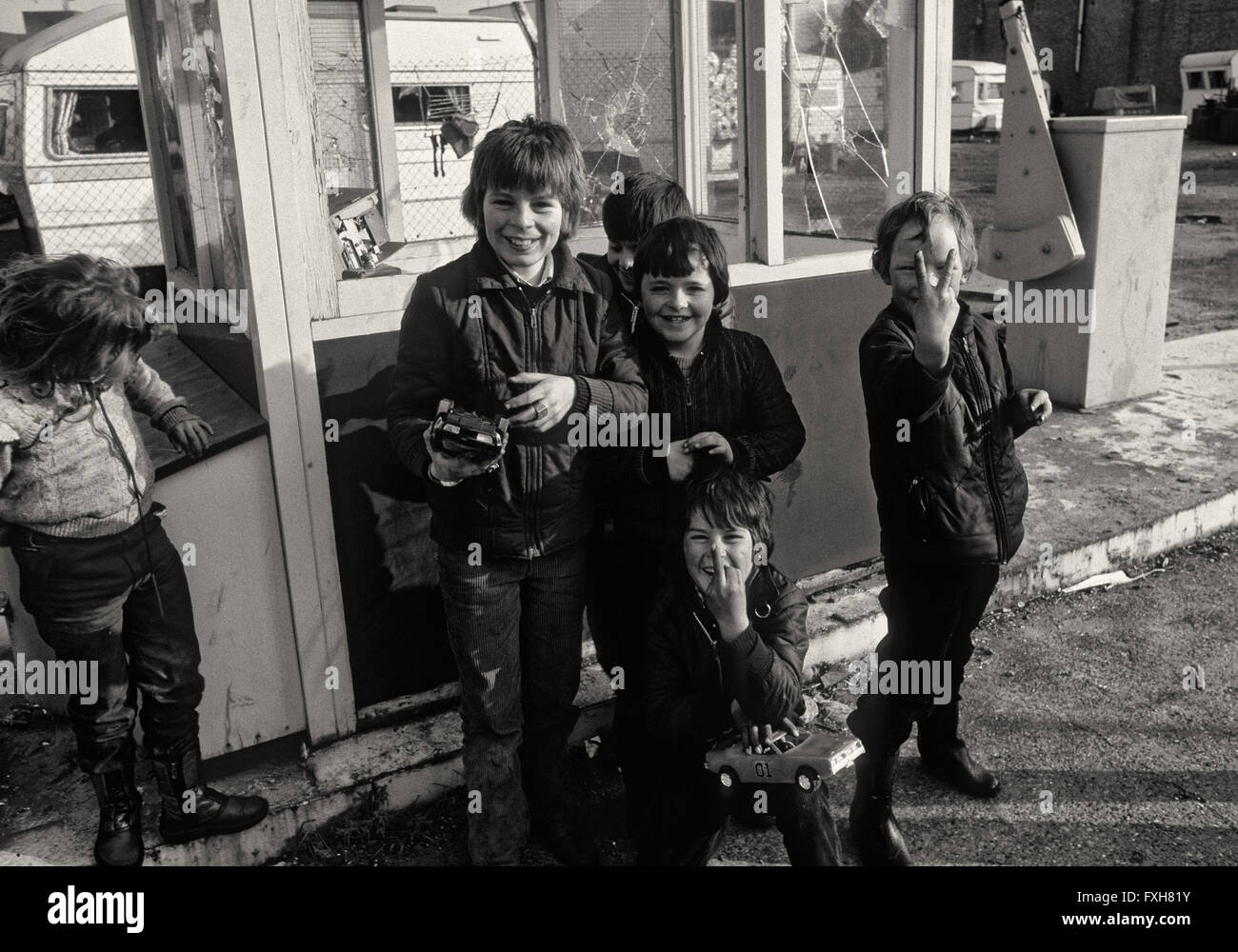 Children poverty britain 1980s hi-res stock photography and images - Alamy
