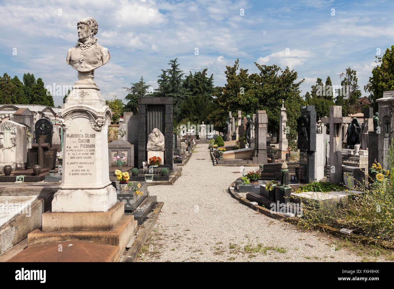 The oldest side of a Monumental Cemetery in North Italy Stock Photo - Alamy