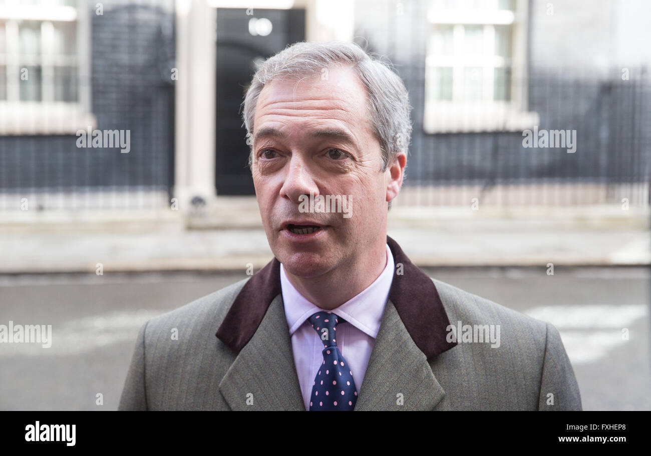 Nigel Farage delivers a letter to 10 Downing Street describing the ...