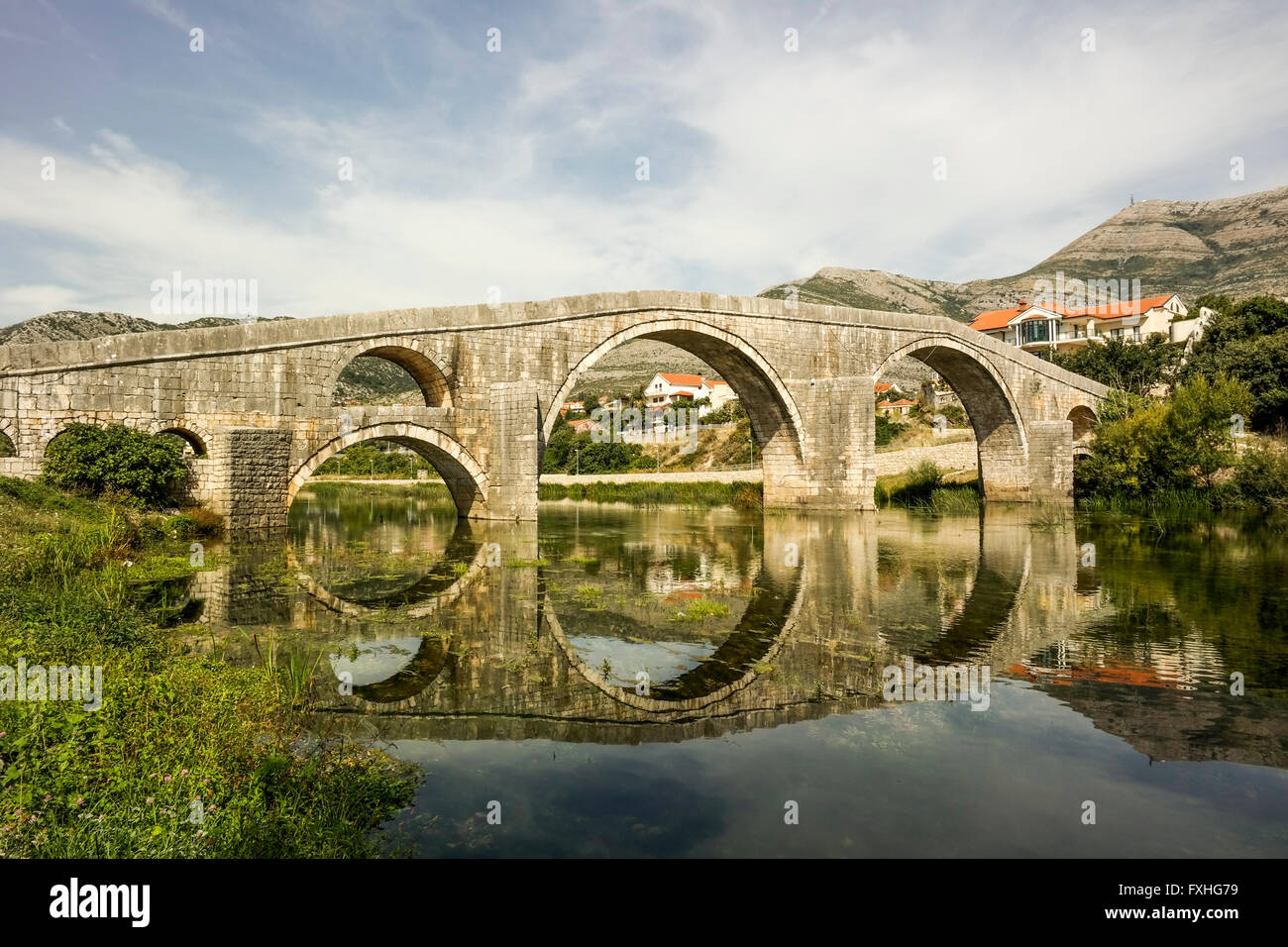 Arslanagića most in Trebinje Stock Photo - Alamy