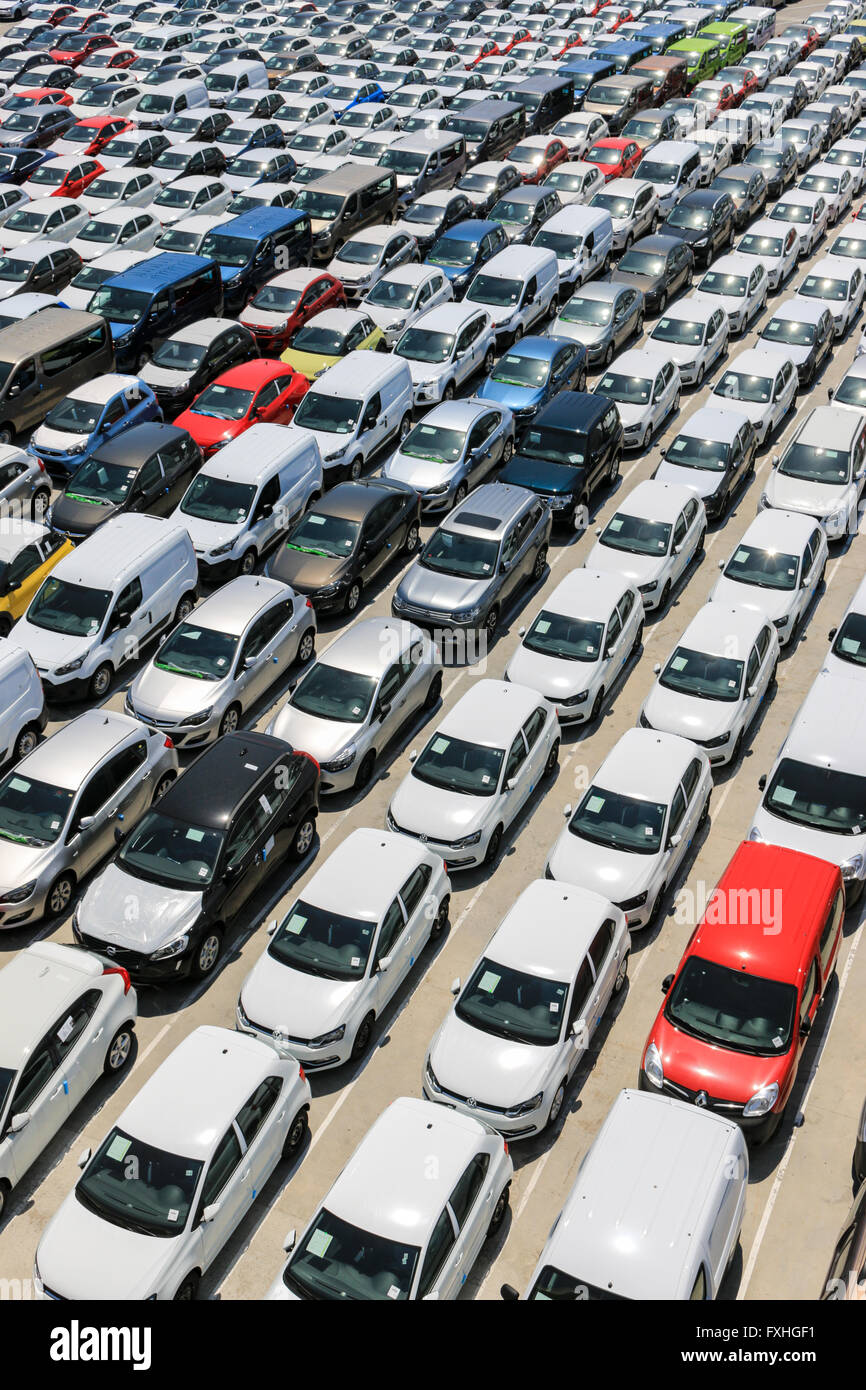 Cars for export on a port hi-res stock photography and images - Alamy