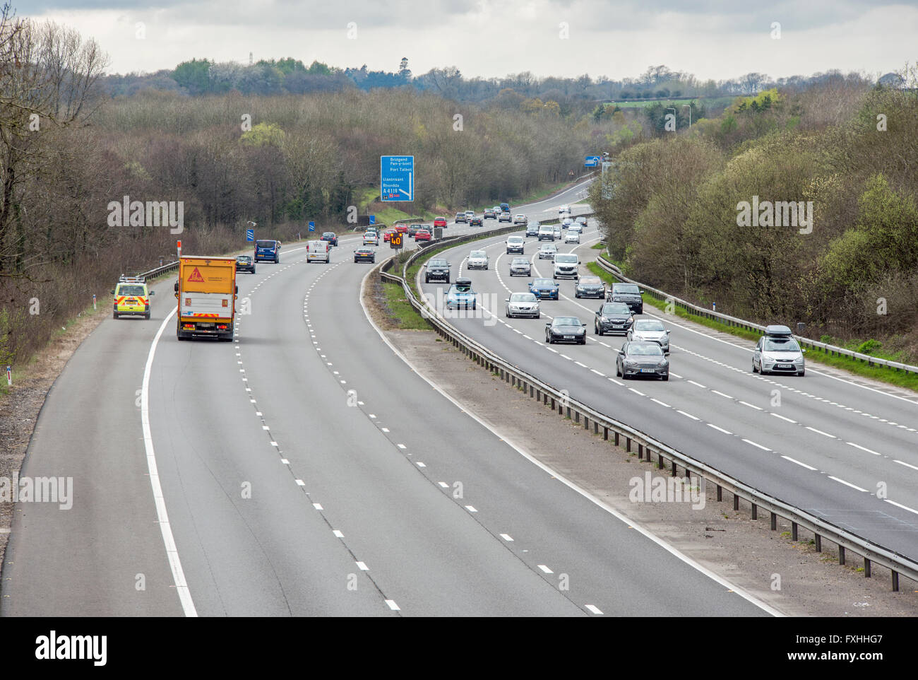 Three lane motorway hi-res stock photography and images - Alamy