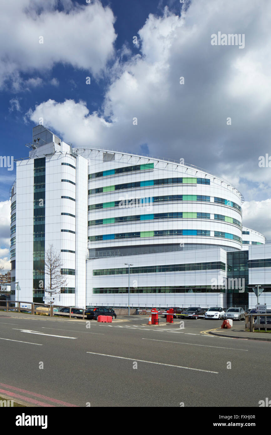 Queen elizabeth hospital hi-res stock photography and images - Alamy