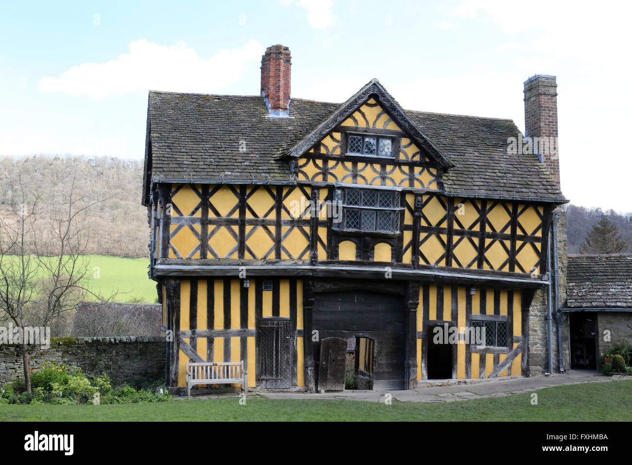 Half timbered gatehouse Stokesay castle near Ludlow Stock Photo - Alamy