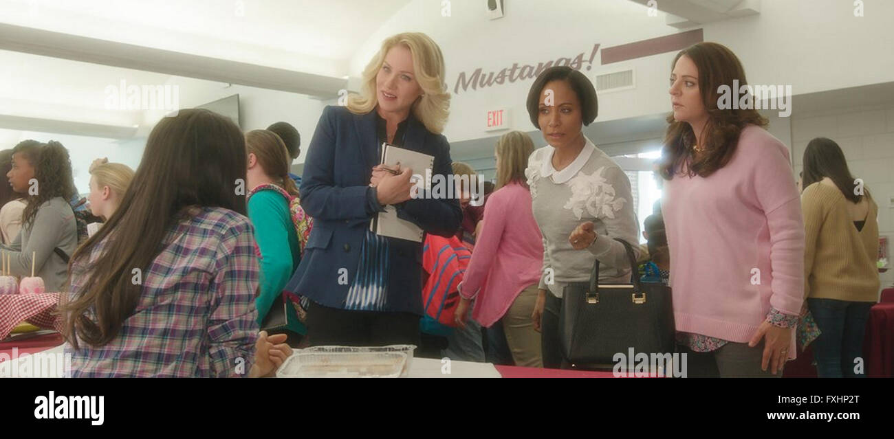 BAD MOMS 2016 STX film with Christina Applegate at left and Mila Kunis ...