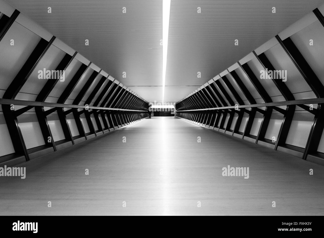 Cross Rail Place Futuristic symmetrical tunnel Stock Photo - Alamy