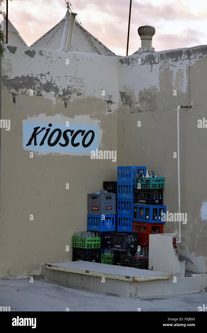 Kiosco hi-res stock photography and images - Alamy