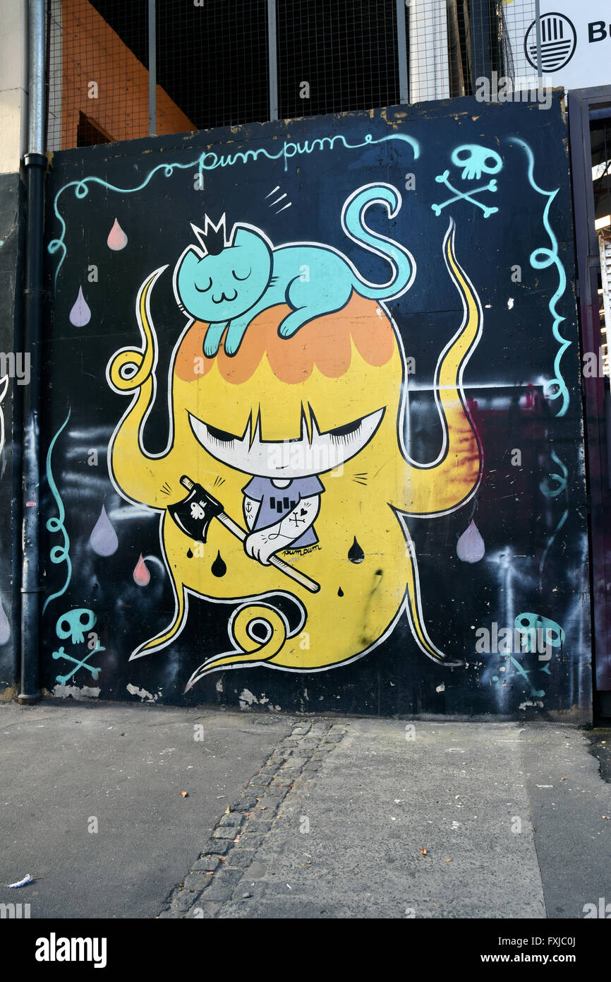 Graffiti pipe hi-res stock photography and images - Alamy