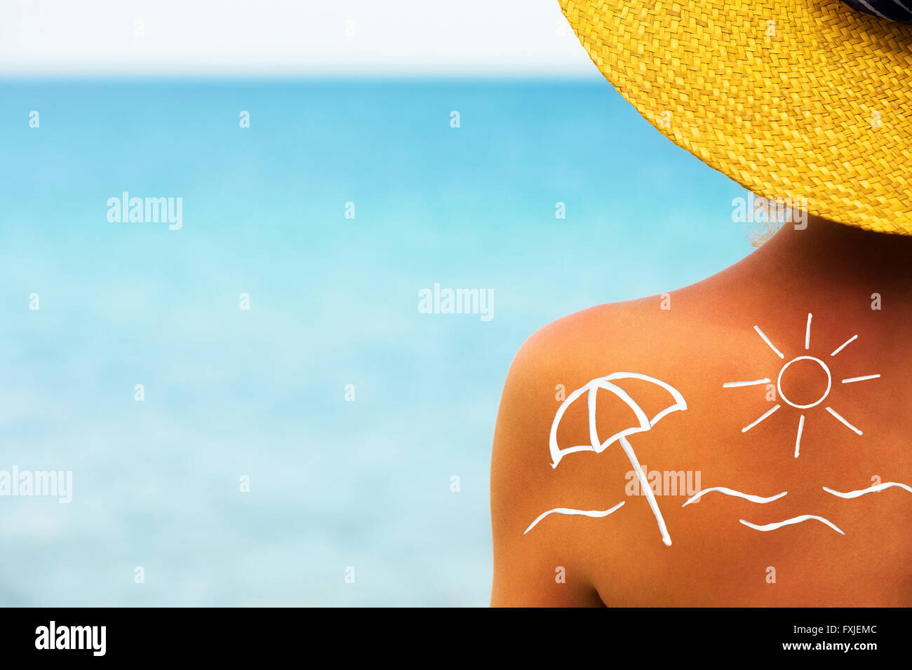 Female suncream hi-res stock photography and images - Alamy
