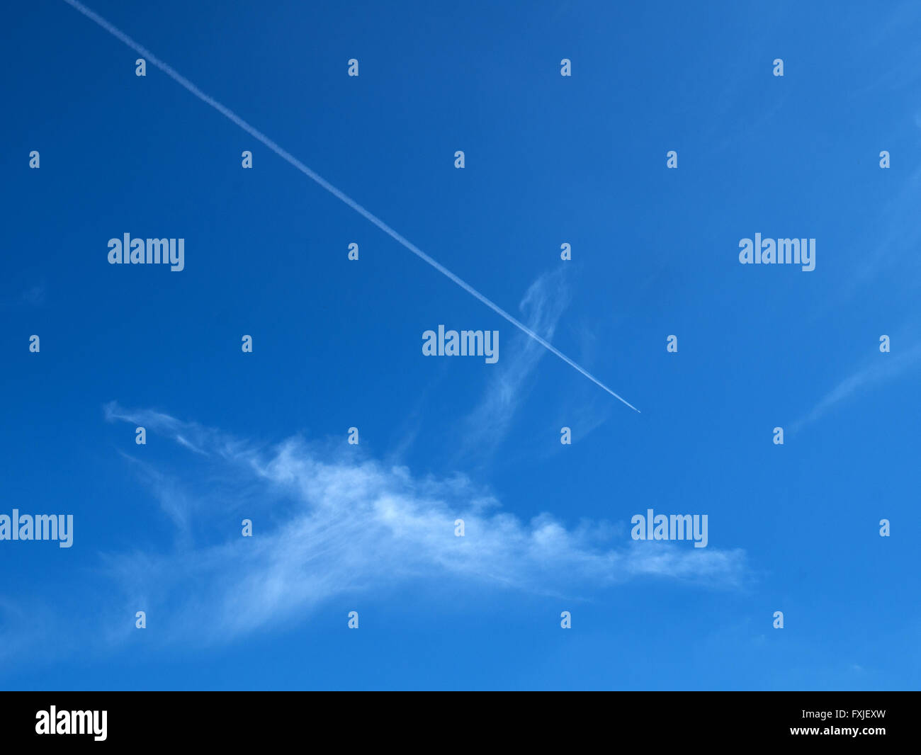 line of pollution across the sky Stock Photo - Alamy