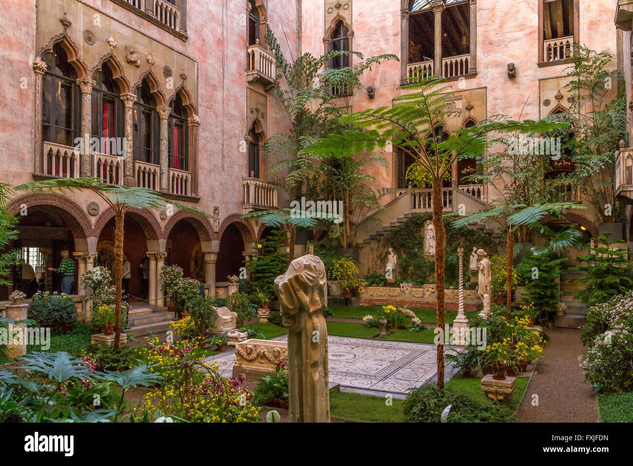 The Garden Courtyard at Isabella Stewart Gardner Museum, Boston ...