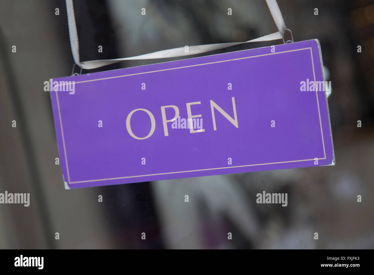 Close Up of Open Sign on Shop Door Window Stock Photo - Alamy