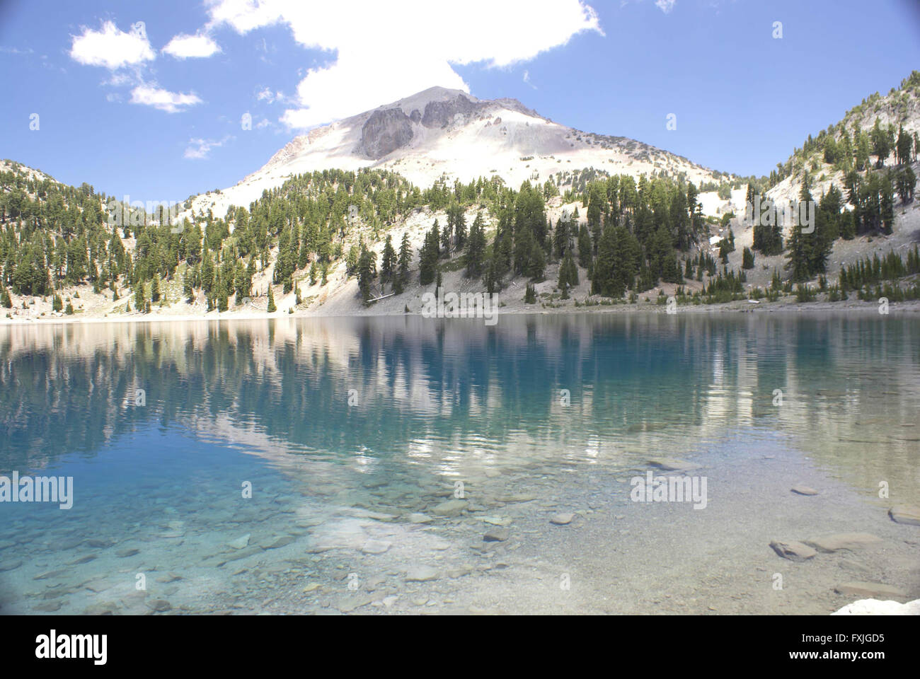 Lake Helen Lassen Volcanic National Park California Usa A Glacial