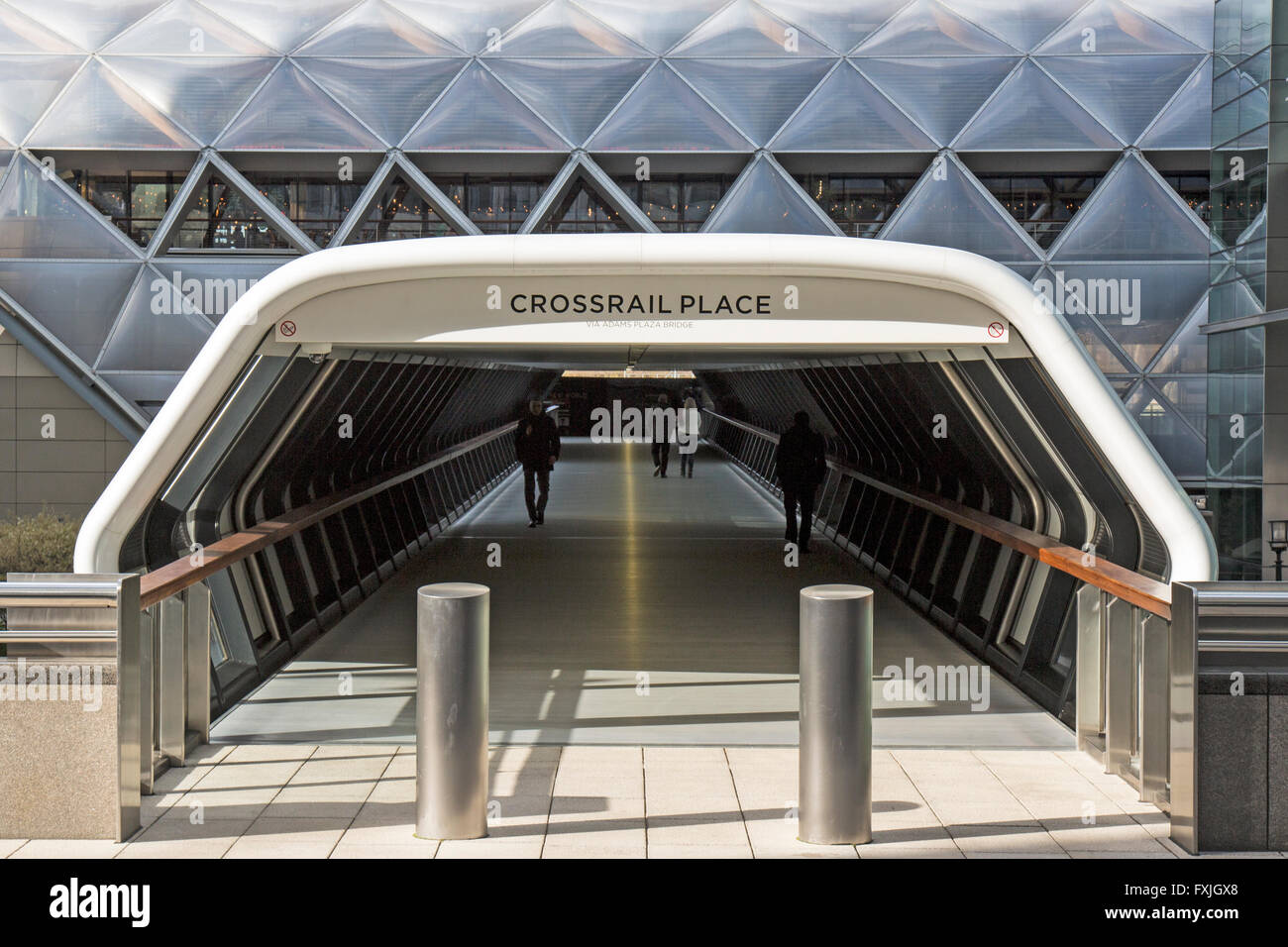 Entrance to Crossrail Place in Canary Wharf, London Stock Photo - Alamy