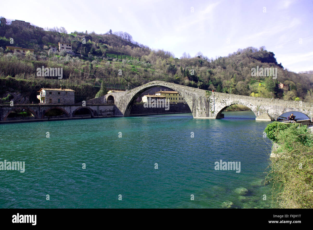 Bridge over the serchio hi-res stock photography and images - Alamy