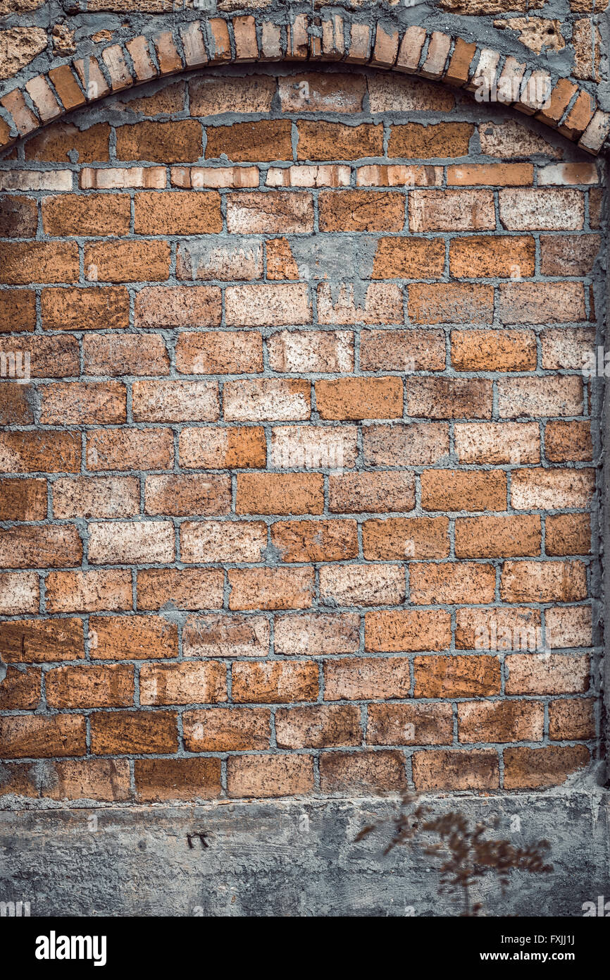 Old arched wall window of bricks Stock Photo - Alamy