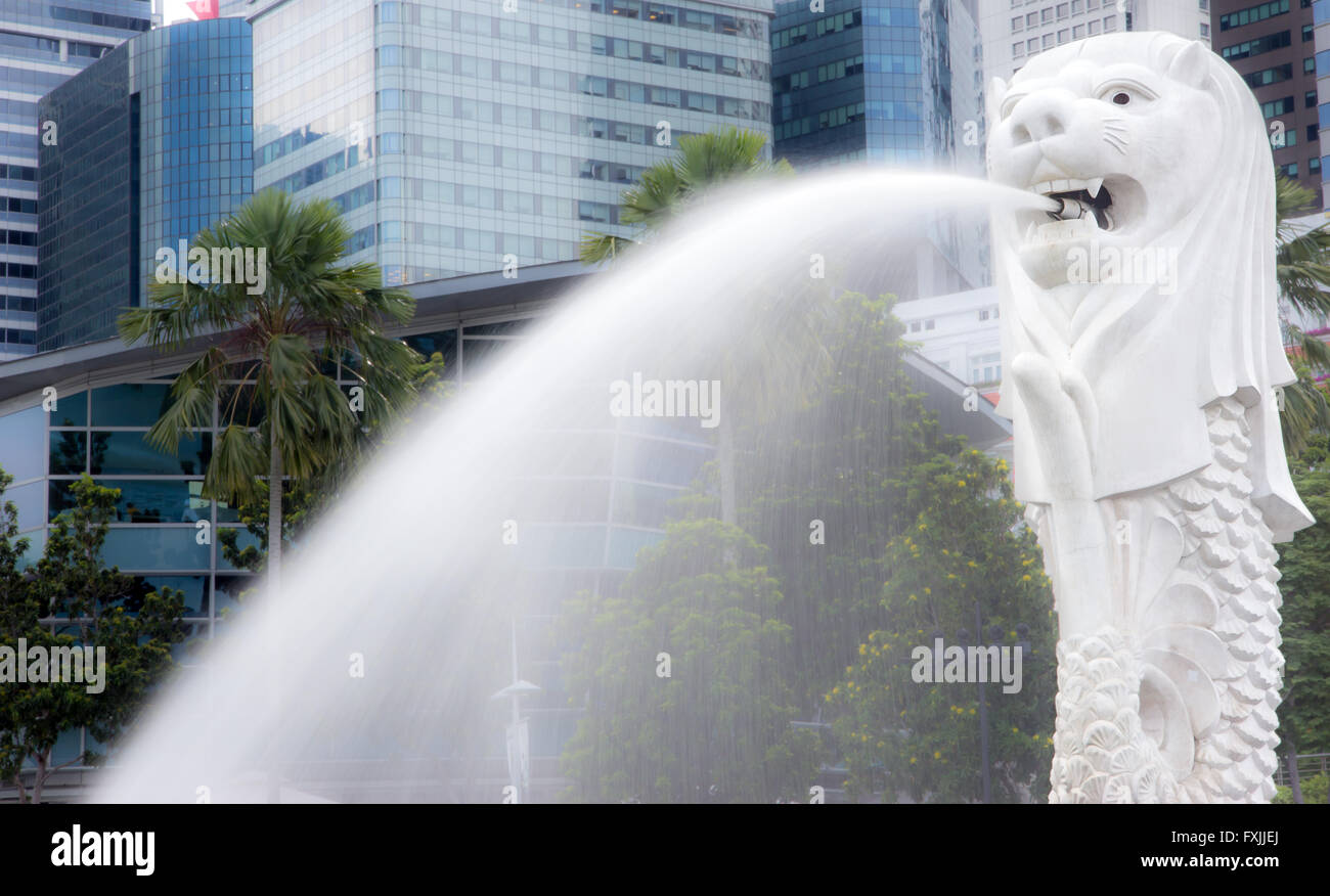 The Merlion fountain Stock Photo - Alamy