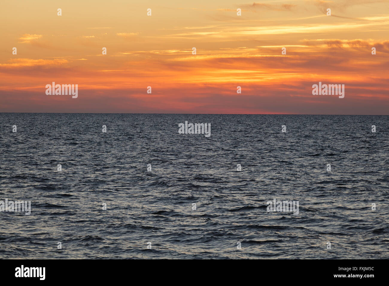Abstract sun with red sky hi-res stock photography and images - Alamy