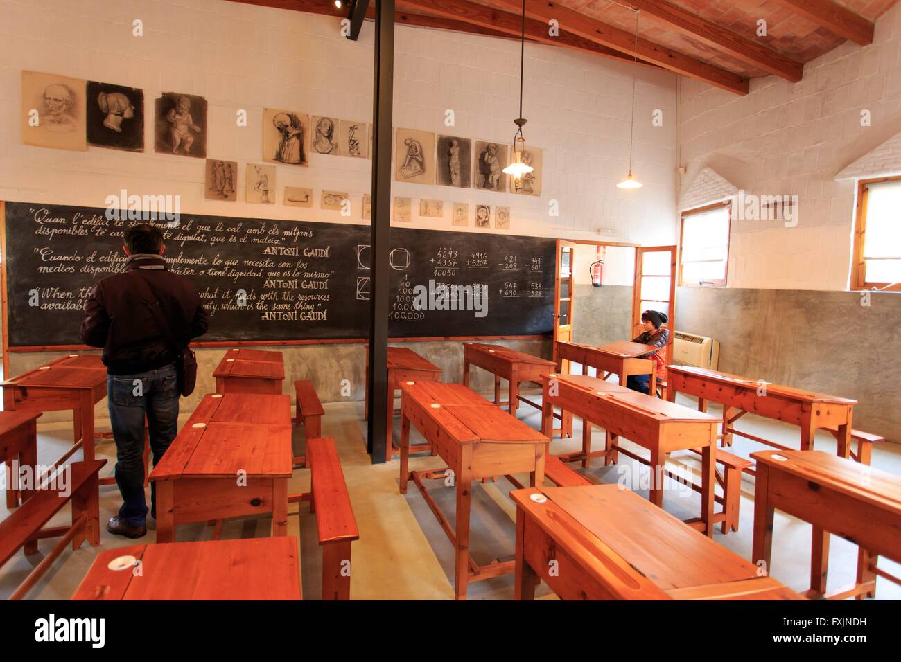A recreation of the type of classroom Antoni Gaudi would have studied ...