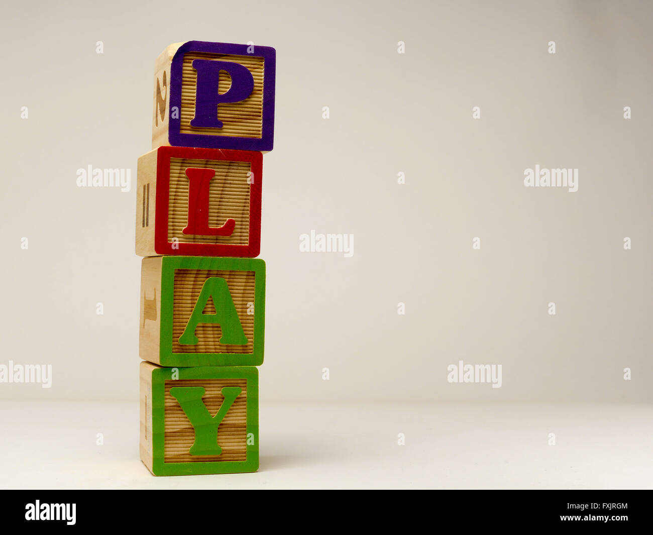 Kids play blocks hi-res stock photography and images - Alamy