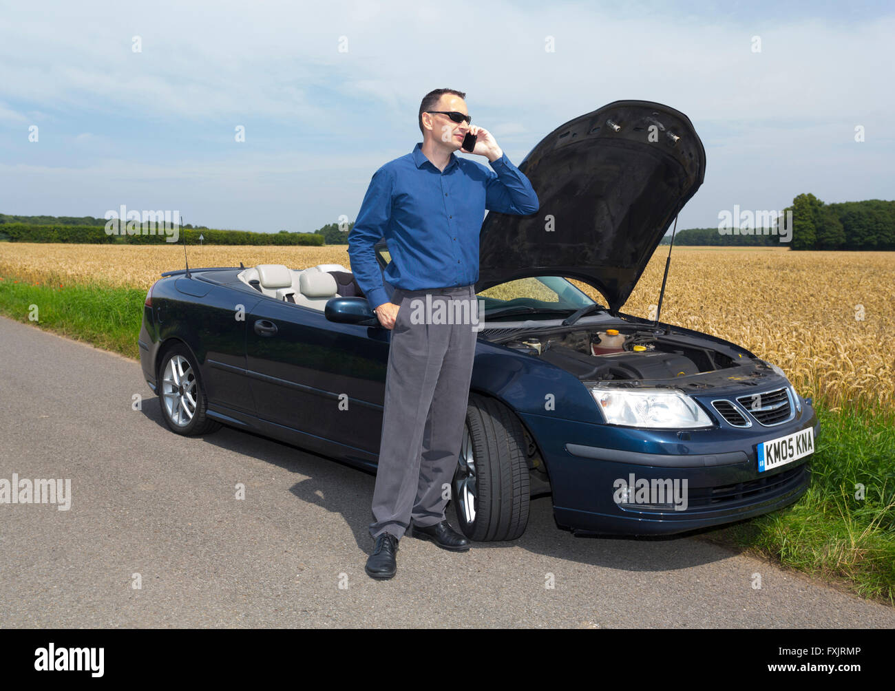 Broken down car on road hi-res stock photography and images - Alamy