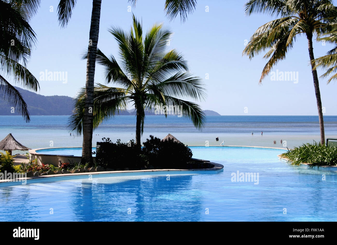 Hamilton island beach queensland hi-res stock photography and images ...