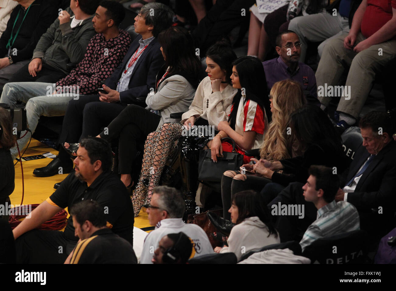 Defeated gladiator hi-res stock photography and images - Alamy