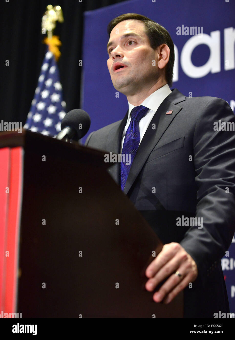 Republican presidential candidate U.S. Senator Marco Rubio addresses ...