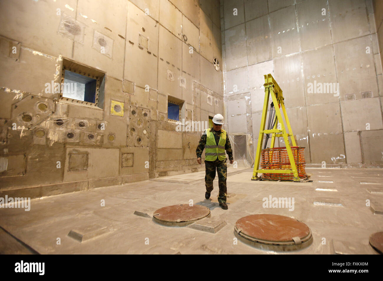 Nuclear reactor chamber hi-res stock photography and images - Alamy