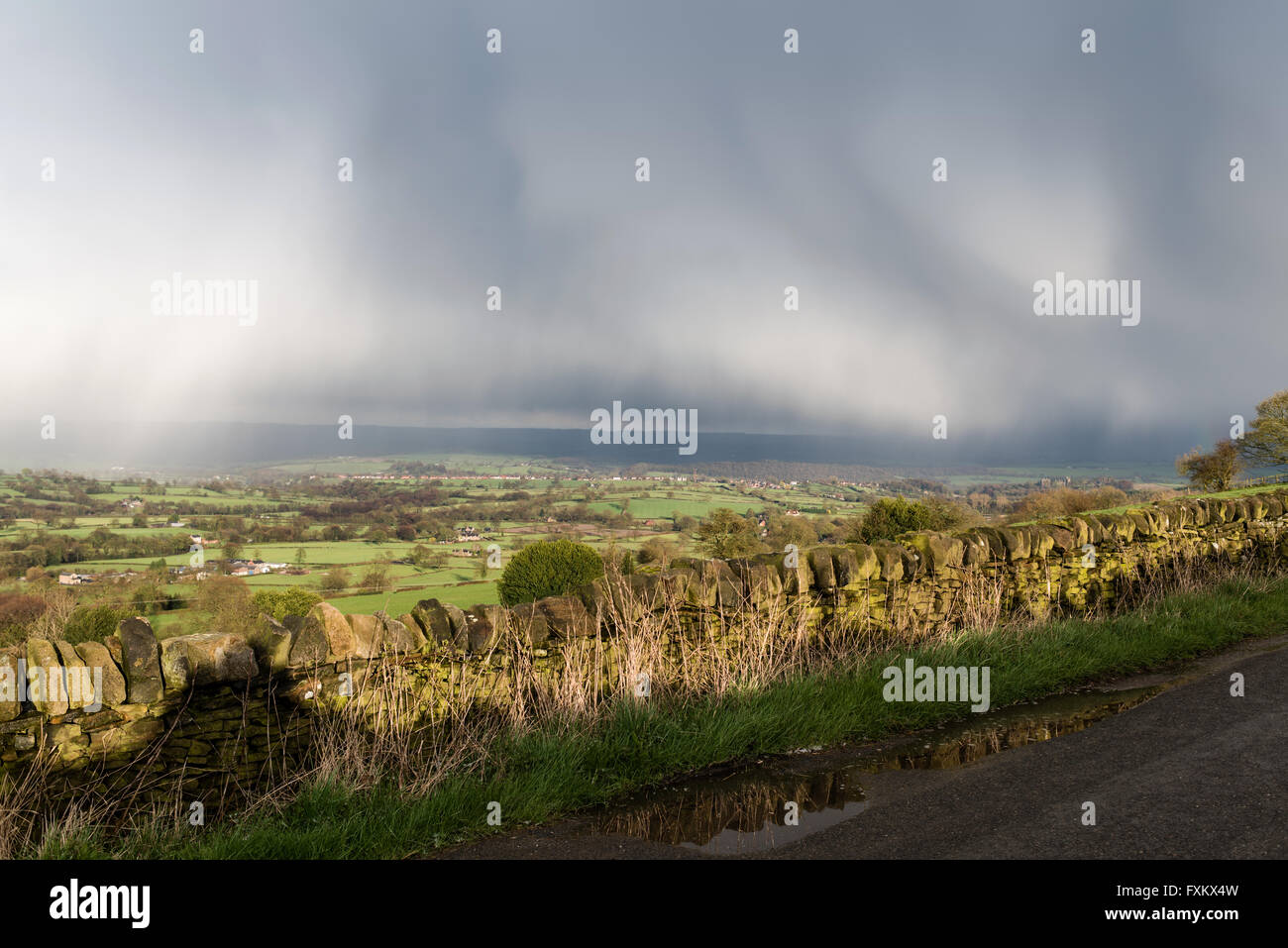 East Midlands,16th April 2016.Dramatic weather across the East Midlands ...