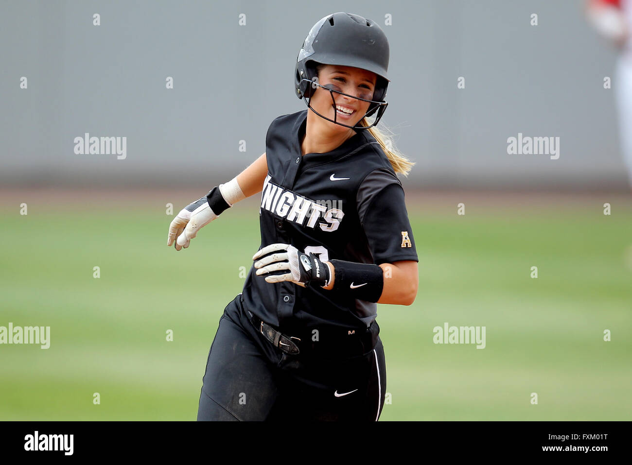 4 bases in stadium hi-res stock photography and images - Alamy