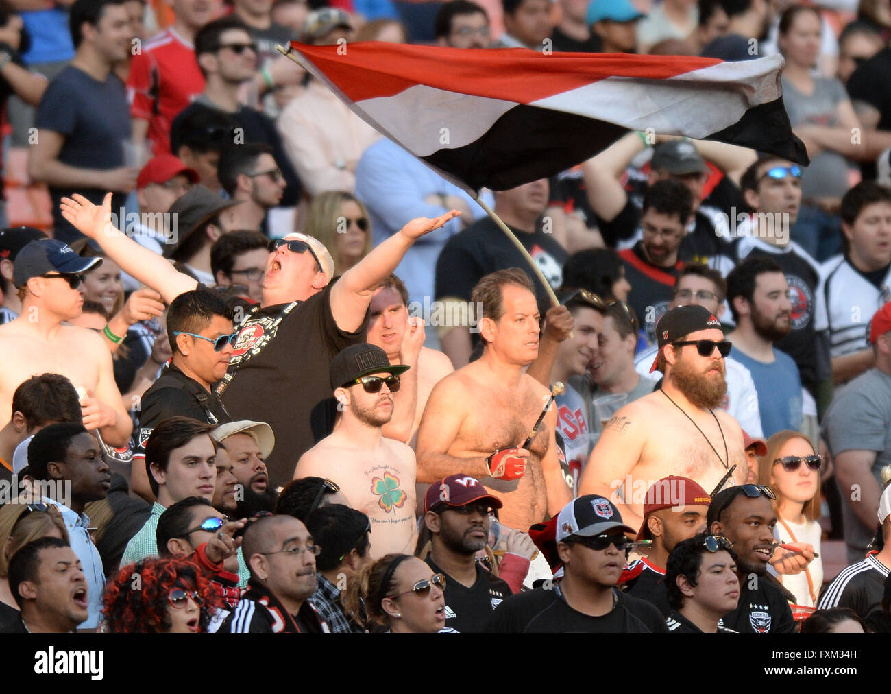 Washington cheer team hi-res stock photography and images - Alamy