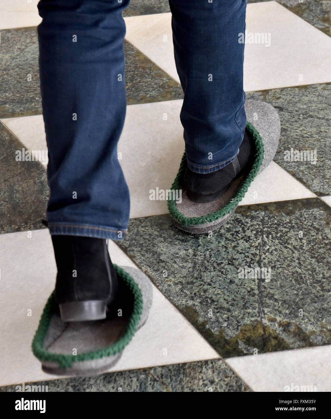 Wearing slippers hi-res stock photography and images - Alamy