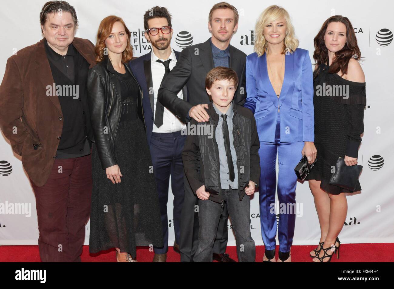 New York, NY, USA. 16th Apr, 2016. Oliver Platt, Kerry Bishé, Ido Fluk ...