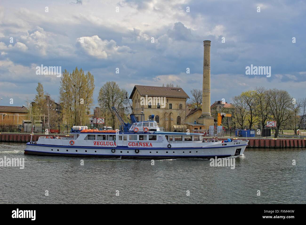 Polish new ship canal hi-res stock photography and images - Alamy