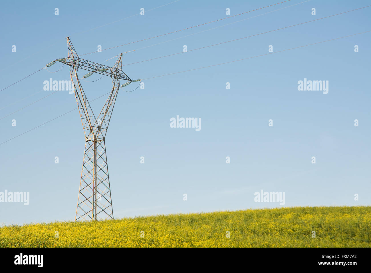 Wiring pylon hi-res stock photography and images - Alamy