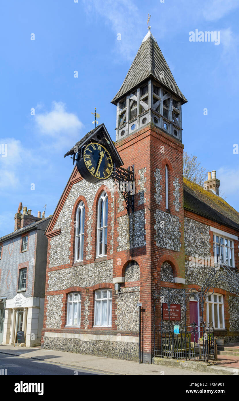 St michael parish church lewes hi-res stock photography and images - Alamy