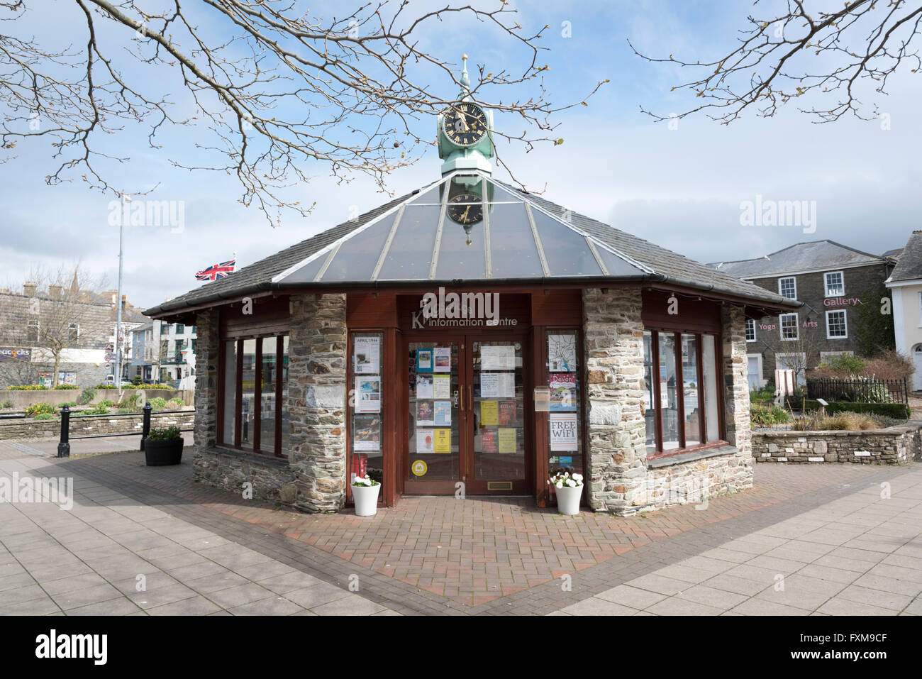 Kingsbridge town devon hi-res stock photography and images - Alamy