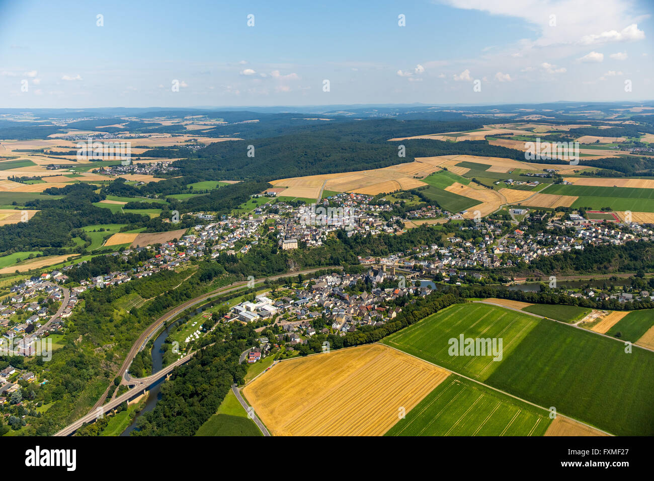 Aerial view, Castle Runkel with Lahn and Lahn Bridge, ruin of a high ...